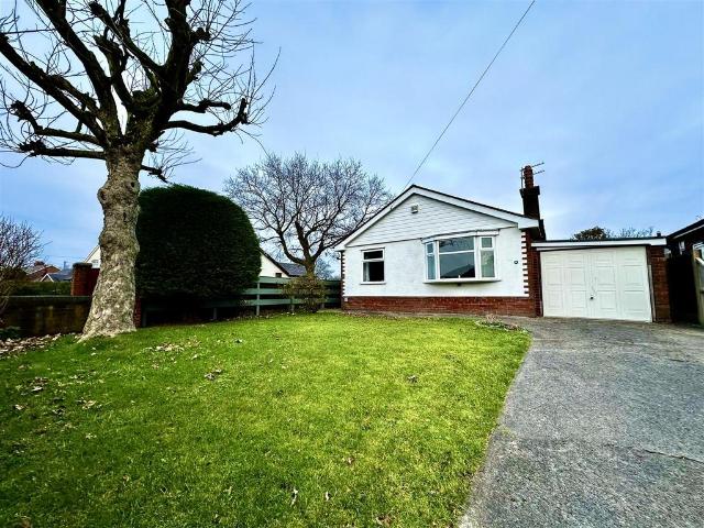 3 bedroom detached bungalow for sale