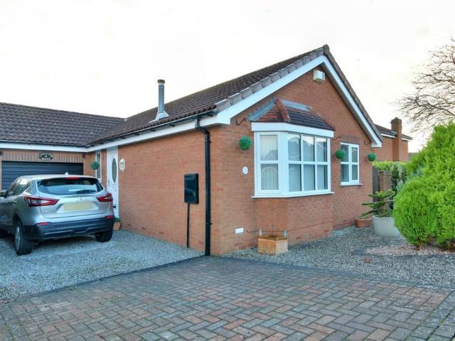 3 bedroom detached bungalow for sale