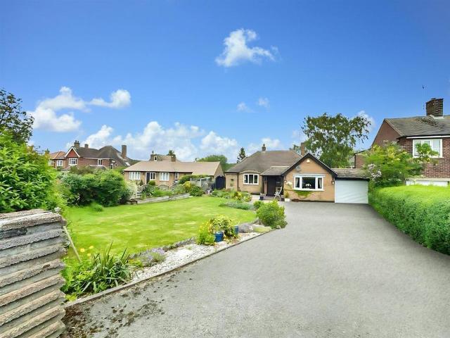 3 bedroom detached bungalow for sale