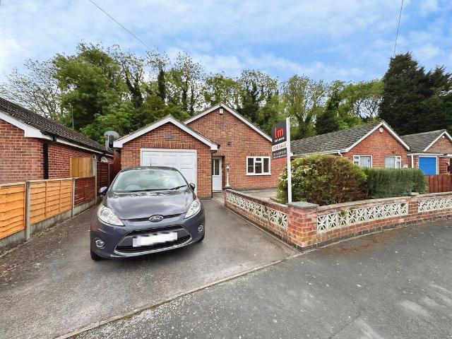 3 bedroom detached bungalow for sale