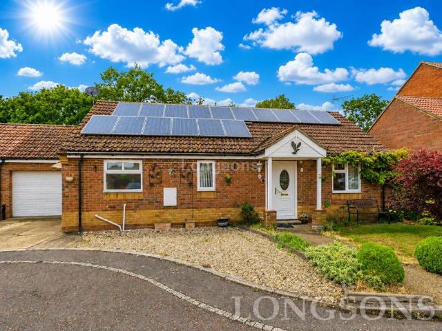 3 bedroom detached bungalow for sale