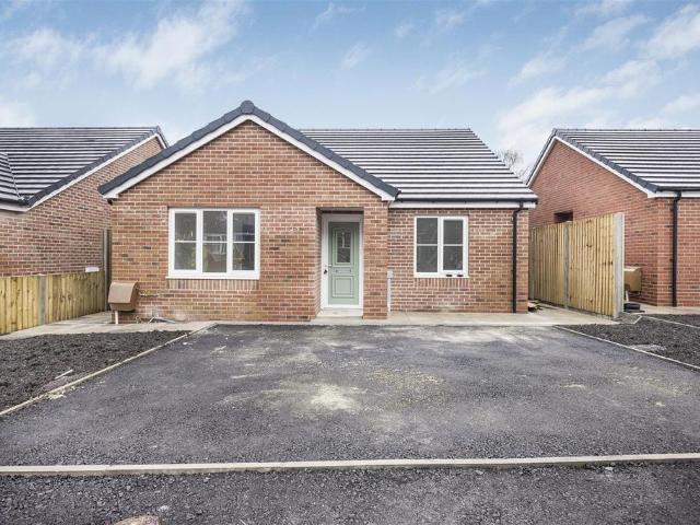 3 bedroom detached bungalow for sale