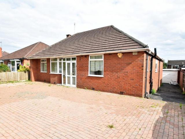 3 bedroom detached bungalow for sale