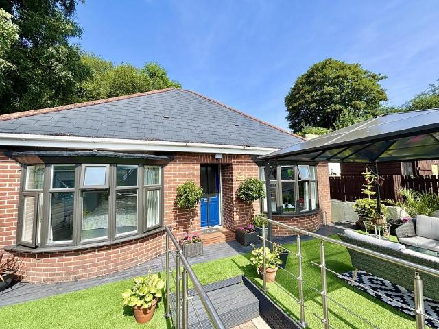 3 bedroom detached bungalow for sale