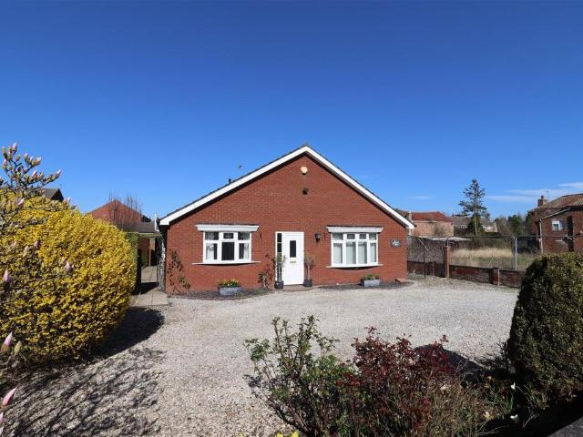 3 bedroom detached bungalow for sale