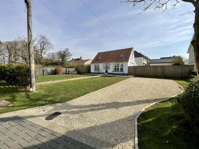 3 bedroom detached bungalow for sale