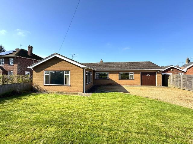 3 bedroom detached bungalow for sale