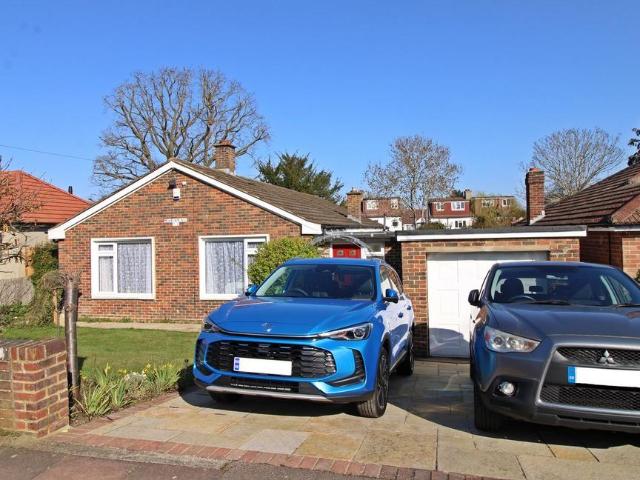 3 bedroom detached bungalow for sale