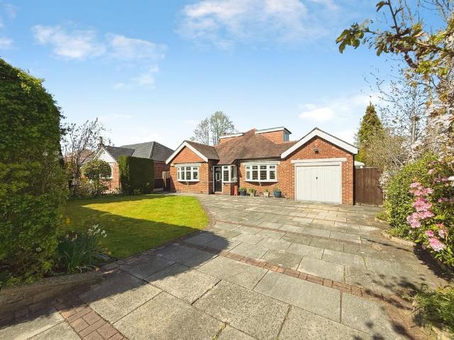 3 bedroom detached bungalow for sale