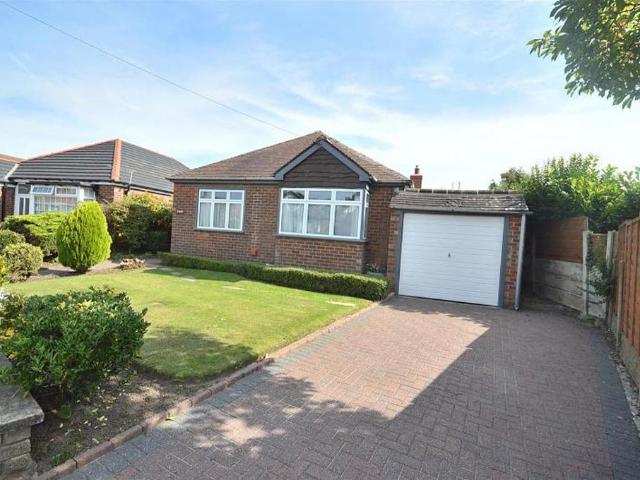 3 bedroom detached bungalow for sale
