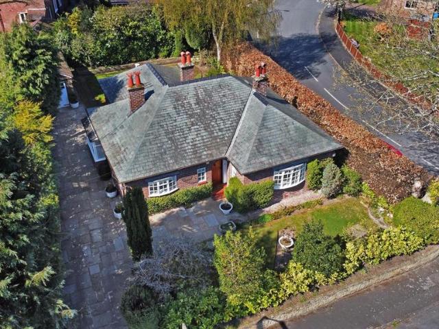 3 bedroom detached bungalow for sale