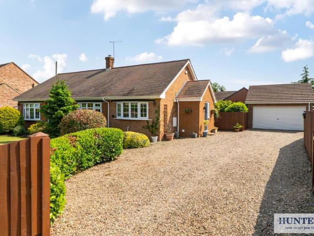 3 bedroom detached bungalow for sale