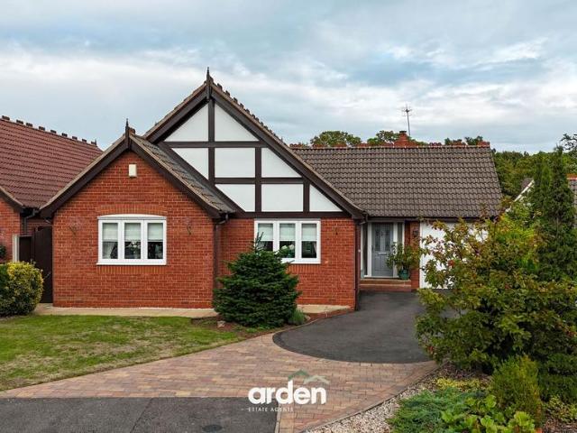 3 bedroom detached bungalow for sale
