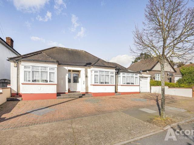 3 bedroom detached bungalow for sale