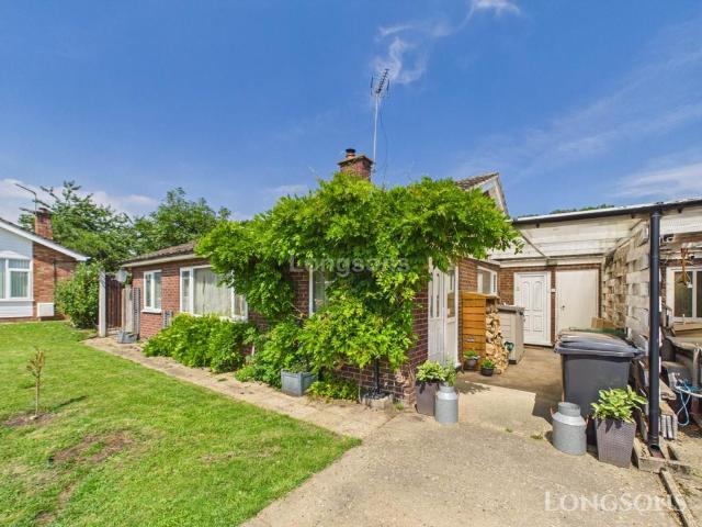 3 bedroom detached bungalow for sale