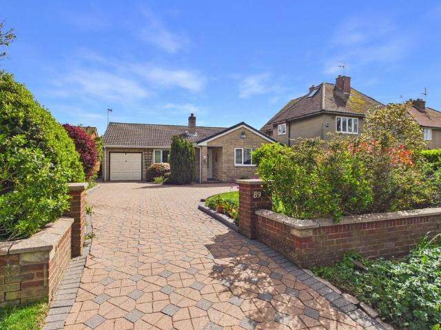 3 bedroom detached bungalow for sale