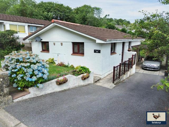 3 bedroom detached bungalow for sale