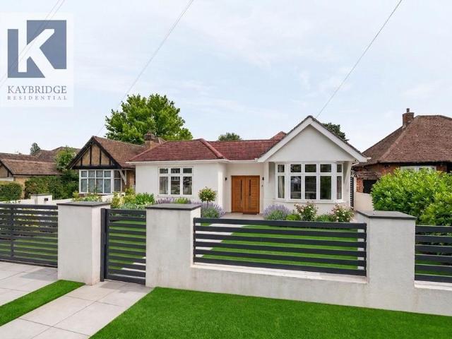 3 bedroom detached bungalow for sale