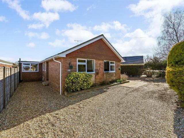 3 bedroom detached bungalow for sale