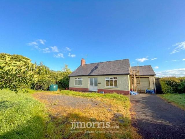 3 bedroom detached bungalow for sale
