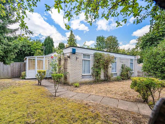3 bedroom detached bungalow for sale