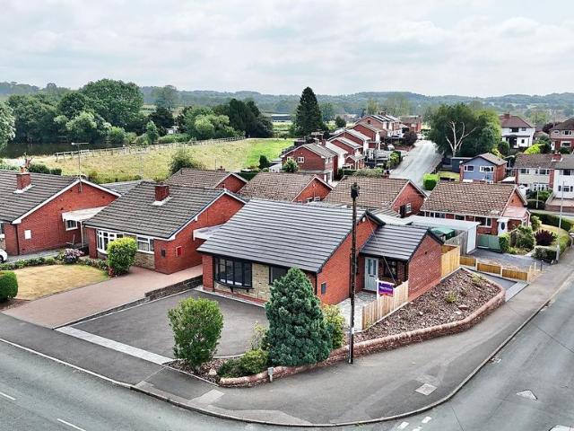 3 bedroom detached bungalow for sale