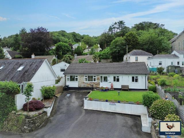 3 bedroom detached bungalow for sale