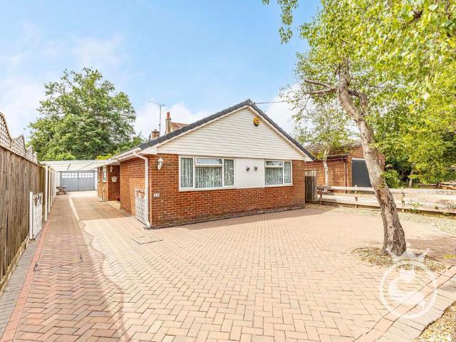 3 bedroom detached bungalow for sale