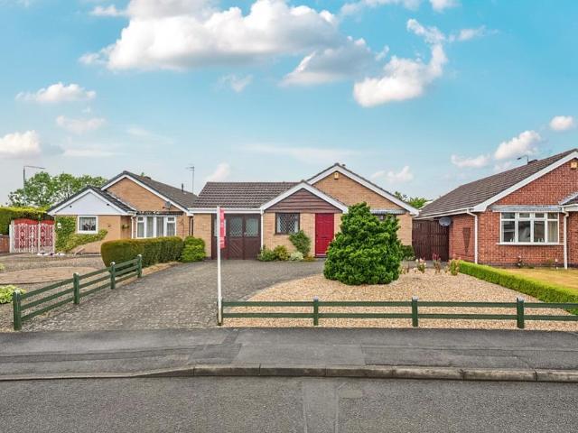 3 bedroom detached bungalow for sale