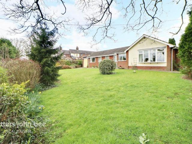 3 bedroom detached bungalow for sale