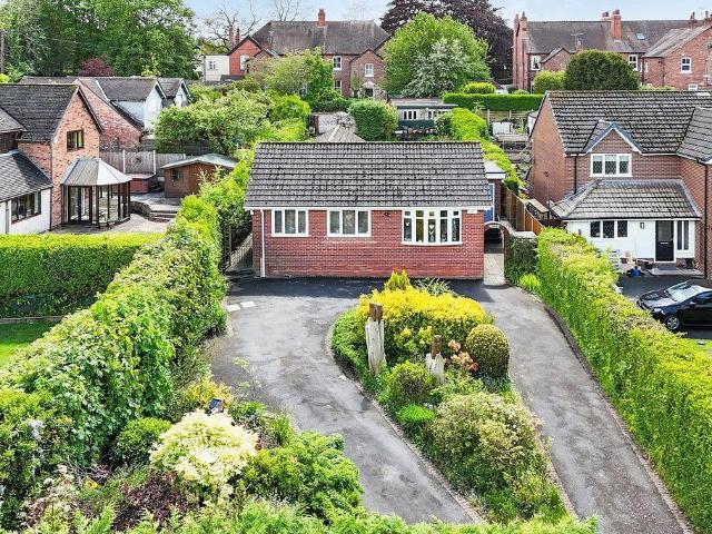 3 bedroom detached bungalow for sale