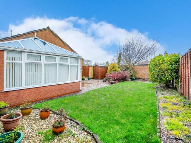 3 bedroom detached bungalow for sale