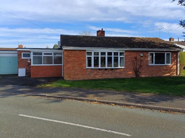 3 bedroom detached bungalow for sale