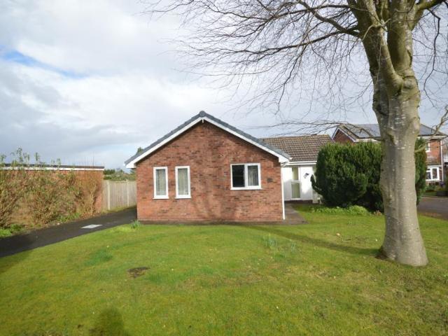 3 bedroom detached bungalow for sale