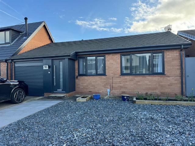 3 bedroom detached bungalow for sale