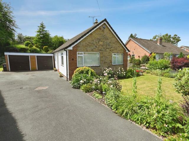 3 bedroom detached bungalow for sale
