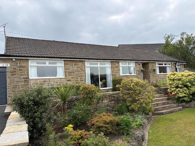 3 bedroom detached bungalow for sale