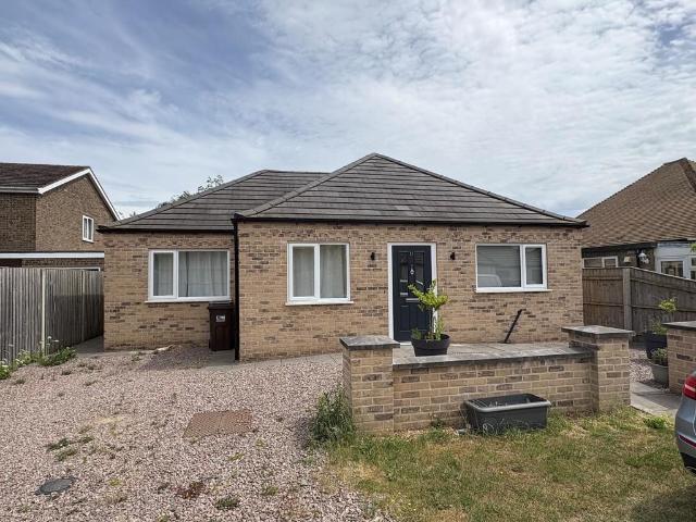 3 bedroom detached bungalow for sale