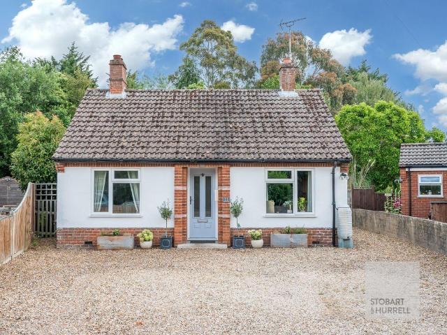 3 bedroom detached bungalow for sale