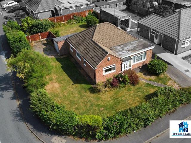 3 bedroom detached bungalow for sale