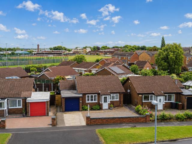 3 bedroom detached bungalow for sale