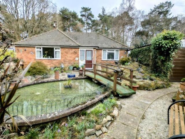 3 bedroom detached bungalow for sale