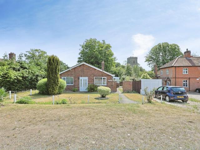 3 bedroom detached bungalow for sale