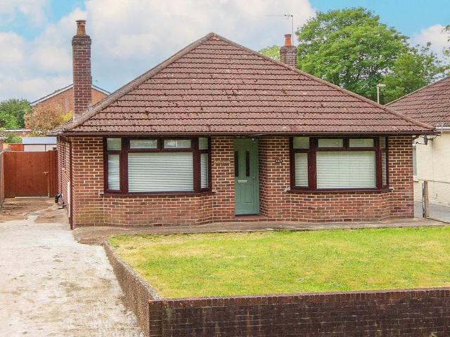 3 bedroom detached bungalow for sale