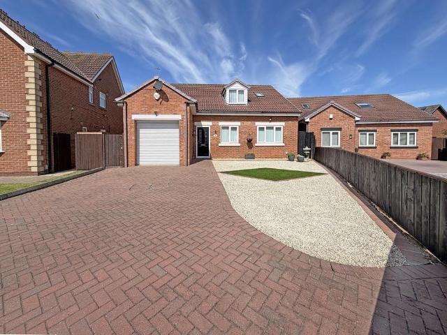 3 bedroom detached bungalow for sale