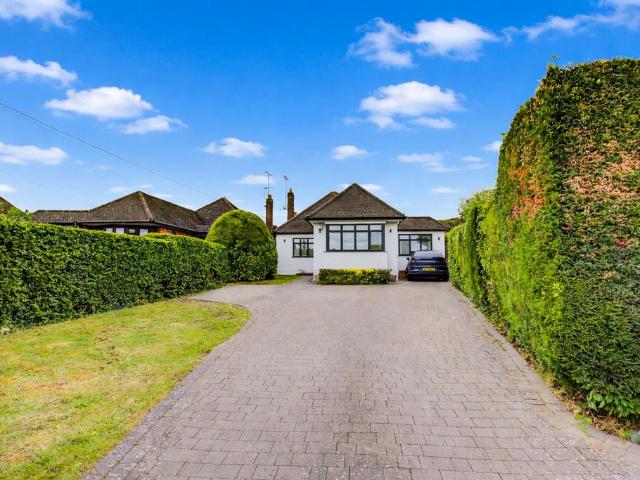 3 bedroom detached bungalow for sale