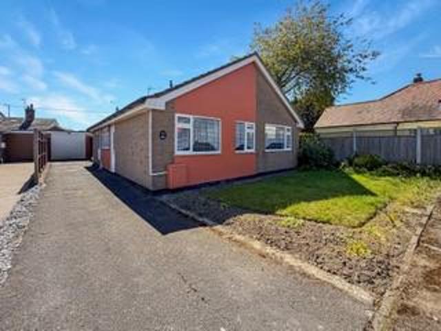 3 bedroom detached bungalow for sale