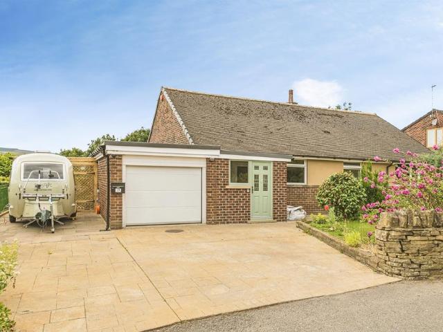 3 bedroom detached bungalow for sale