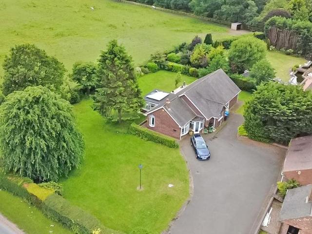 3 bedroom detached bungalow for sale