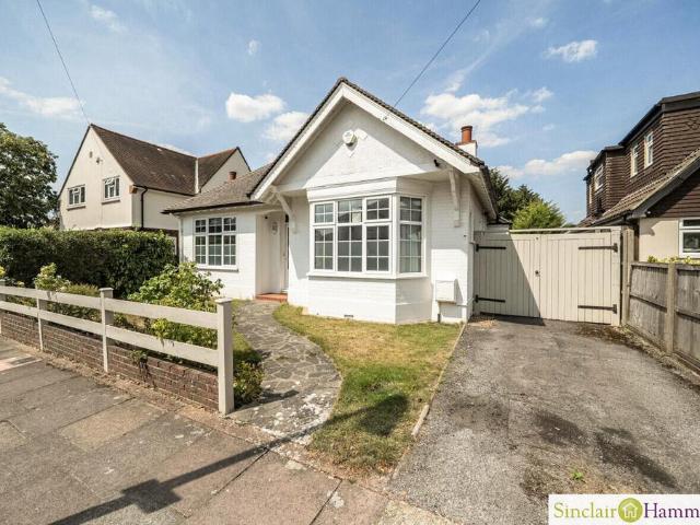 3 bedroom detached bungalow for sale